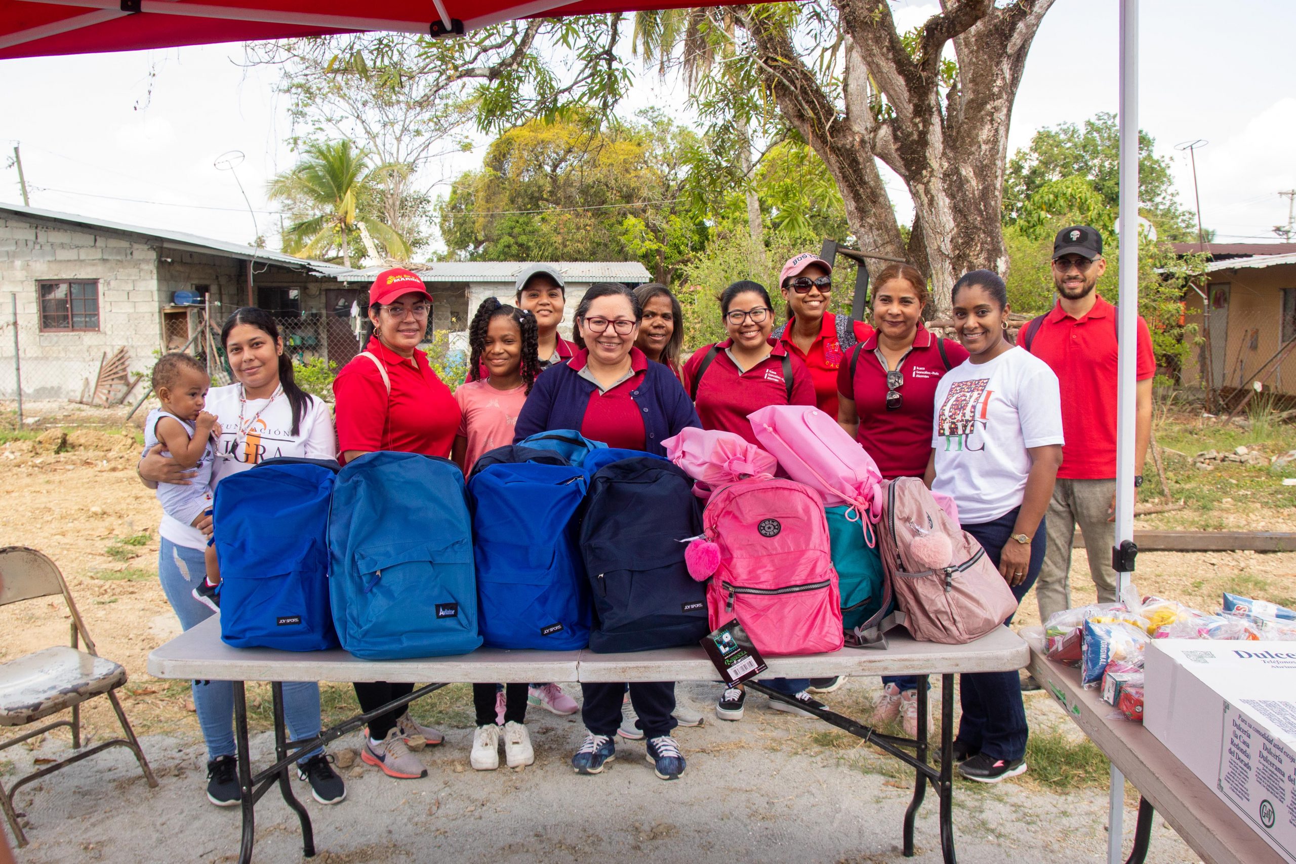 IGRA Foundation and CACDI deliver a donation of school supplies - Icaza ...